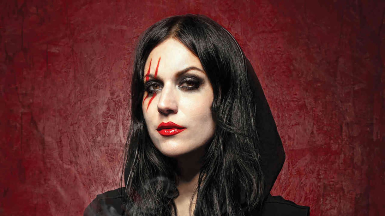 Cristina Scabbia do Lacuna Coil fala sobre o futuro da banda, jogos e ...
